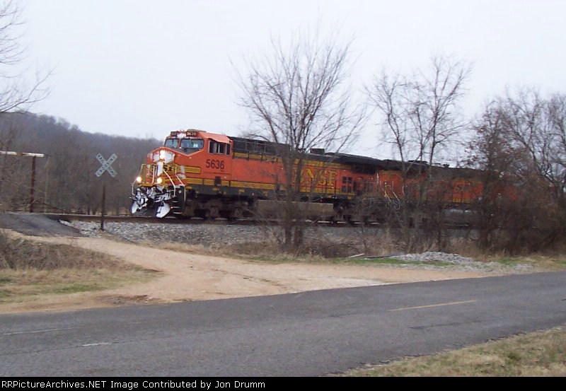 BNSF 5636